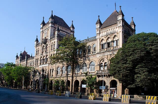 Elphinstone College: Admission 2026, Courses, Fees, Placements